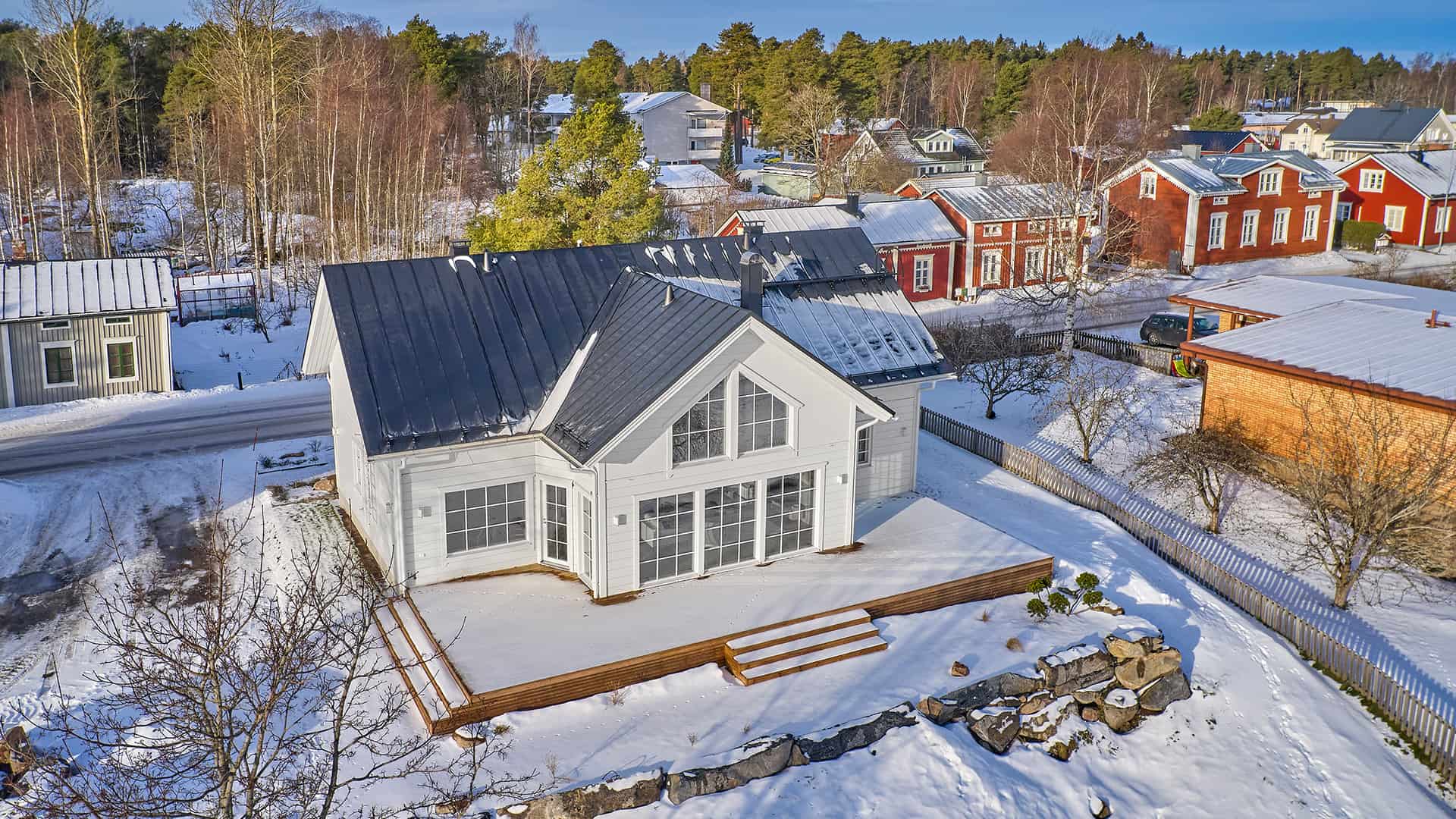Strong Emotions At The Riverside - Kuusamo Log Houses